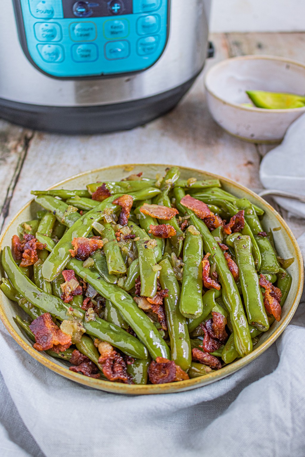 Instant Pot Balsamic Bacon Green Beans - The Recipe Pot